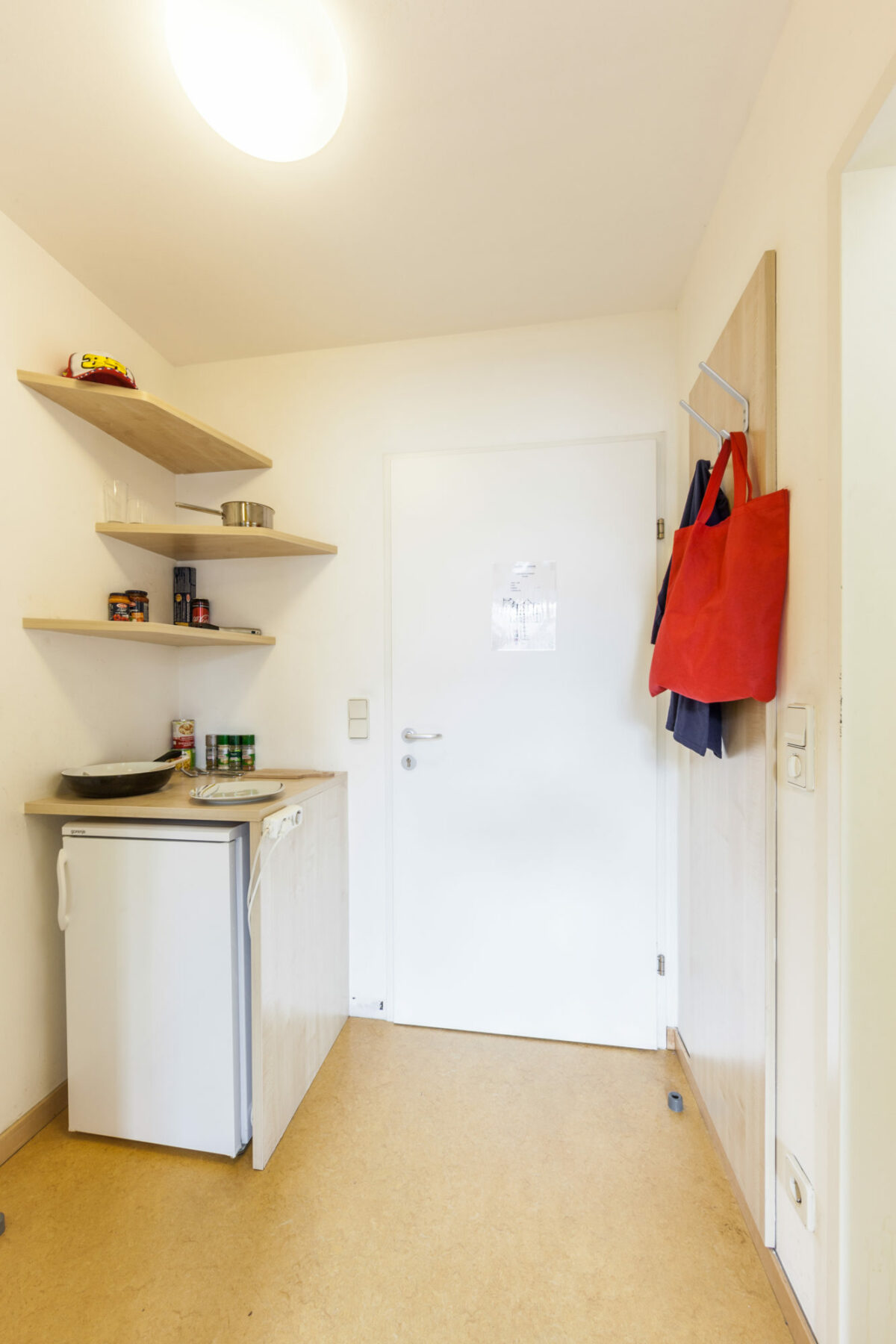 Modernes Wohnheim nahe der FH Wien.